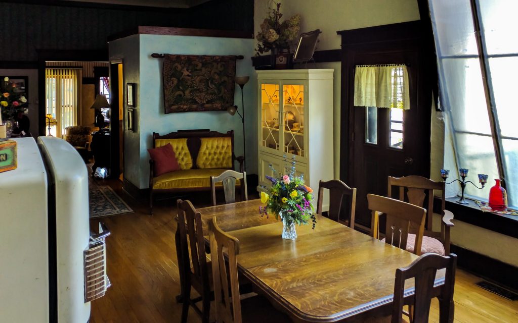 Rooms – The Bing Bed & Breakfast